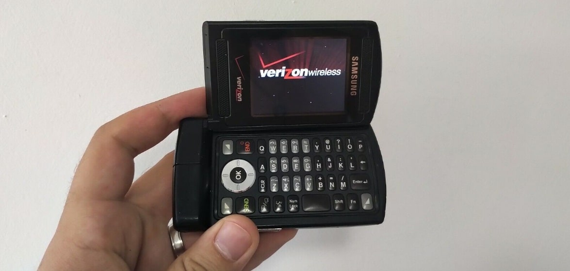 Old Samsung Flip Phones: 7 That Were Ahead of Their Time