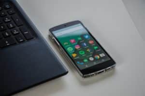 Can WhatsApp Still Work if I Change My SIM Card?